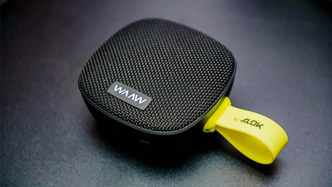 Leve a música com você em todos os lugares: WAAW ME 100SB